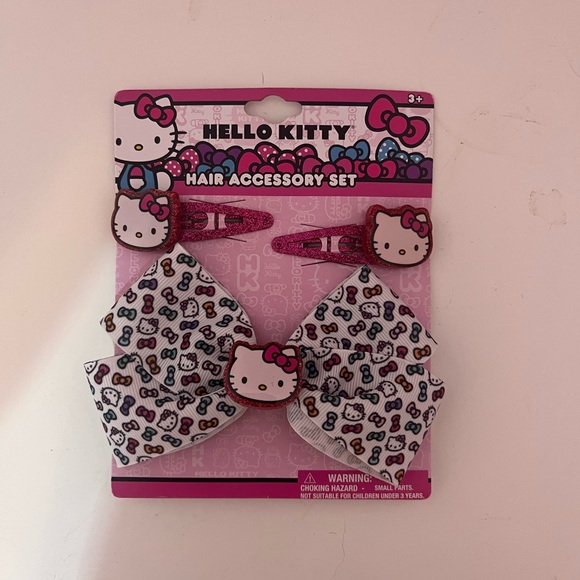 Hello Kitty | Bath, Skin & Hair | Hello Kitty Hair Accessories | Poshmark